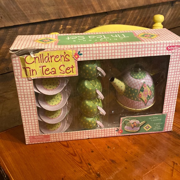 schilling | Toys | Schilling Tin Tea Party Set | Poshmark